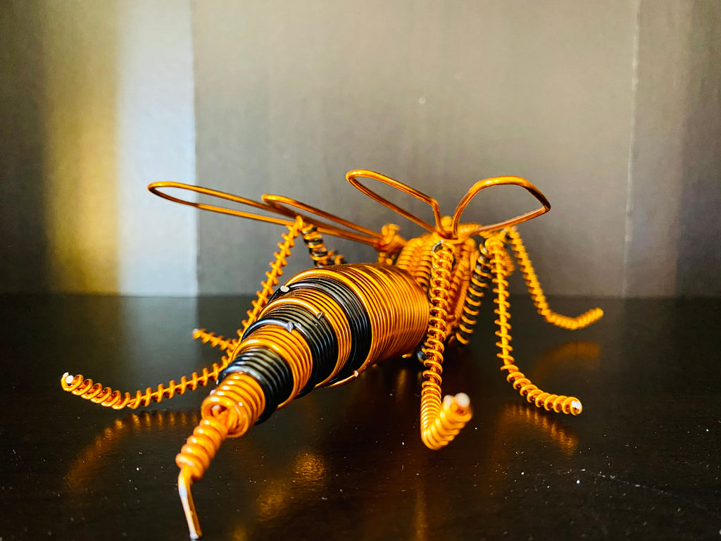 Yellow Jacket – Metal Wire Art